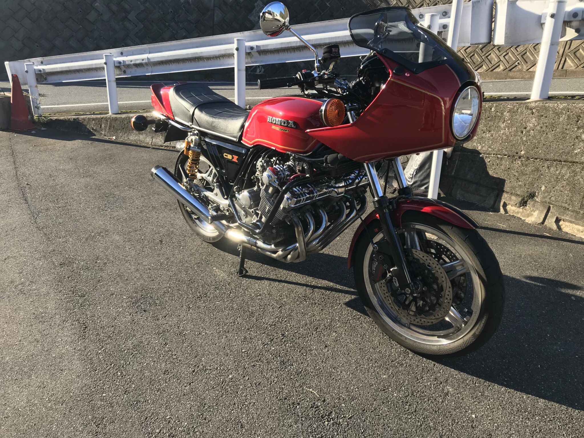 FCR-エアスクリューの各シリンダーの調整が出来た | CBX1000-ららら