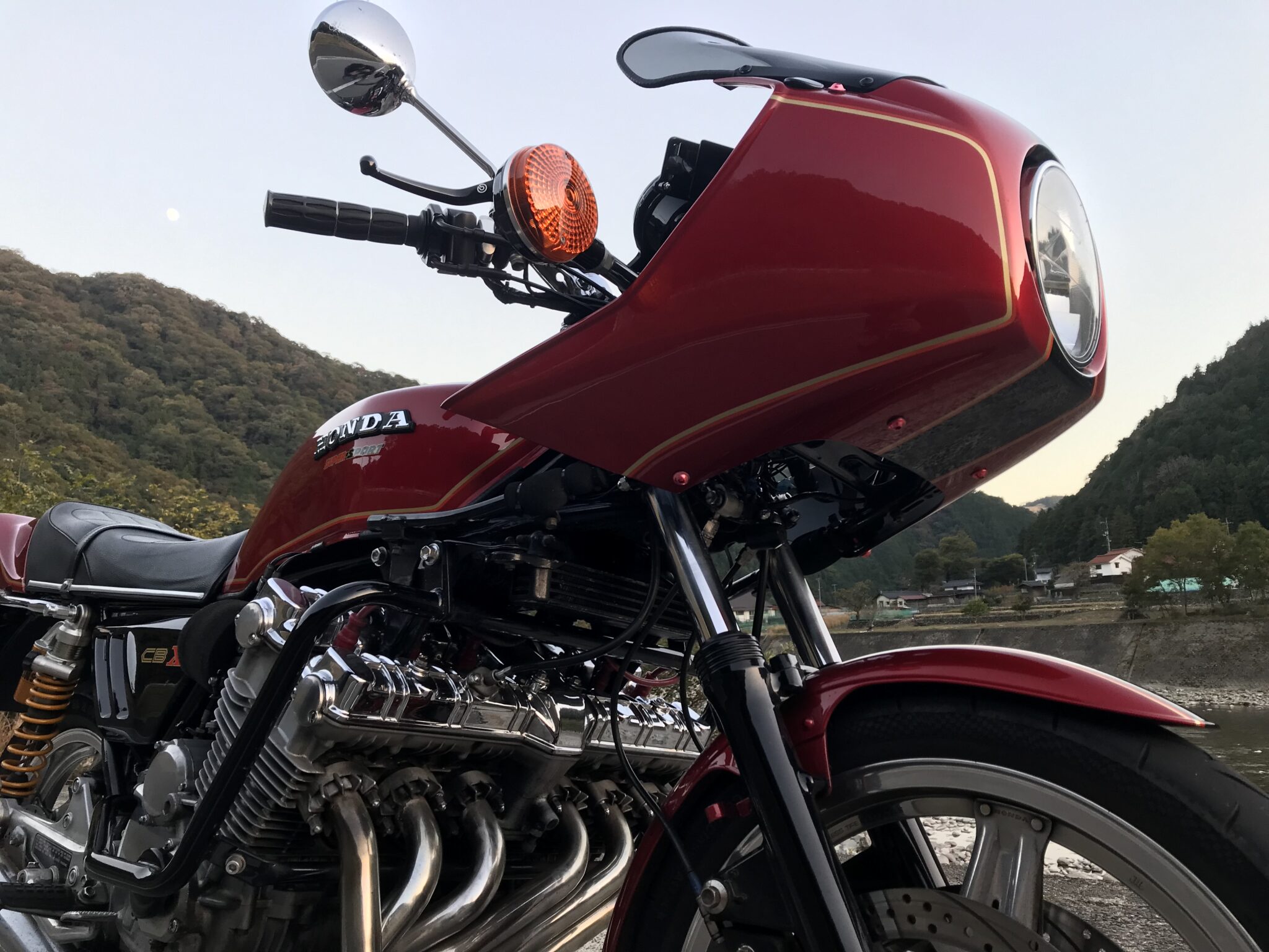 FCRセッティング-ジェットニードルのクリップ段数の選定 | CBX1000-ららら